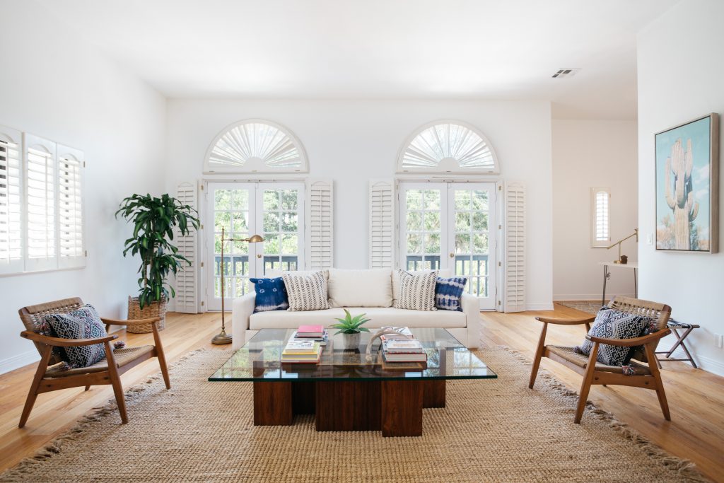 Topanga Canyon Living with Modern Flair in this Extravagant Spanish ...