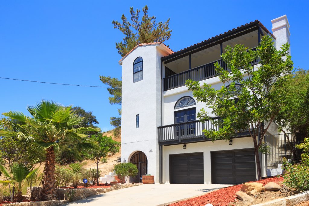 Topanga Canyon Living with Modern Flair in this Extravagant Spanish ...
