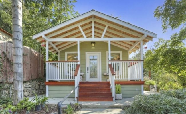 Darling and Secluded Craftsman on Two Lots in Lincoln Heights!