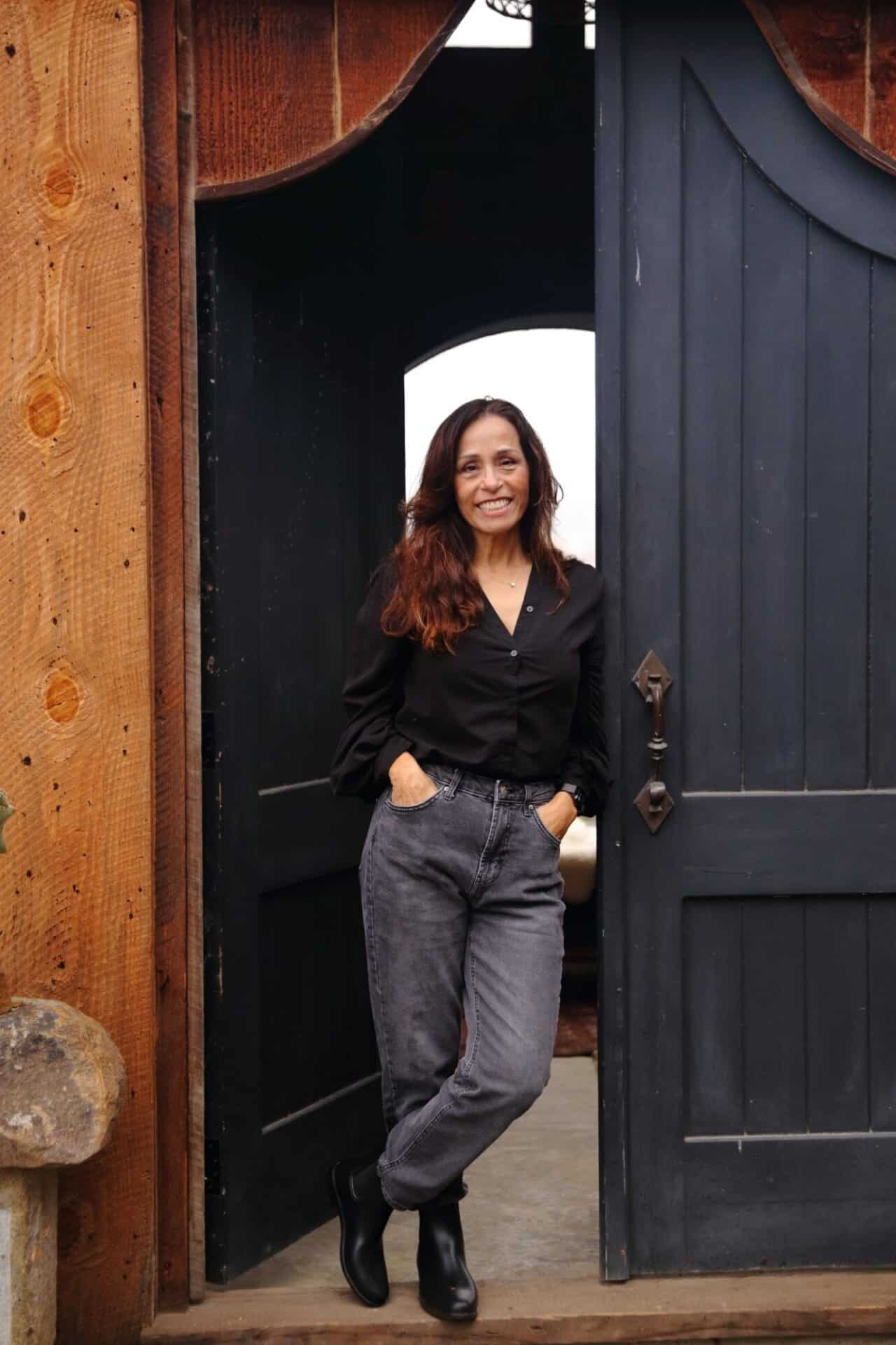 VoyageLA: Rising Stars: Meet Stefany Gonzalez of Los Angeles